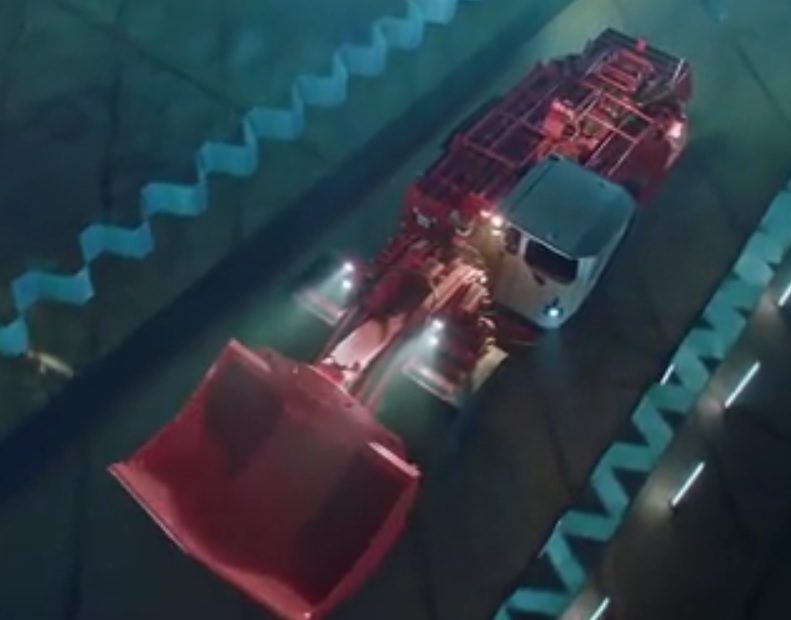 Interesting Engineering Unveils A Massive Driverless Loader For ...