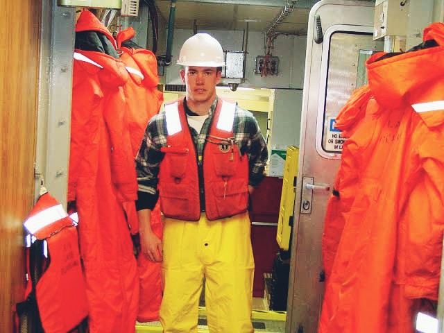TOP 5 BASIC POINTS ON HOW MARINE ENGINEERS MAINTAIN SHIP AT SEA ...