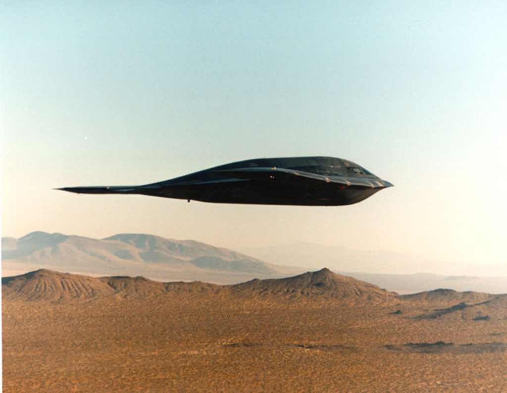Why the US B2-Bomber Was Designed From Falcon Bird - EngineeringAll.com