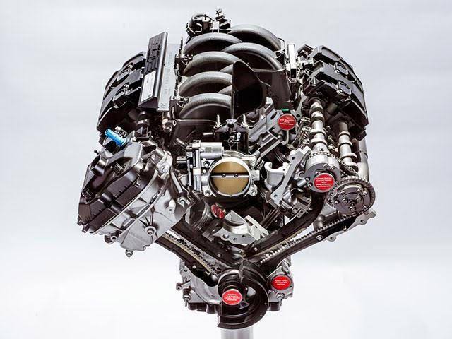 Here's the Big Differences Between V6, V8, and V12 Engines ...